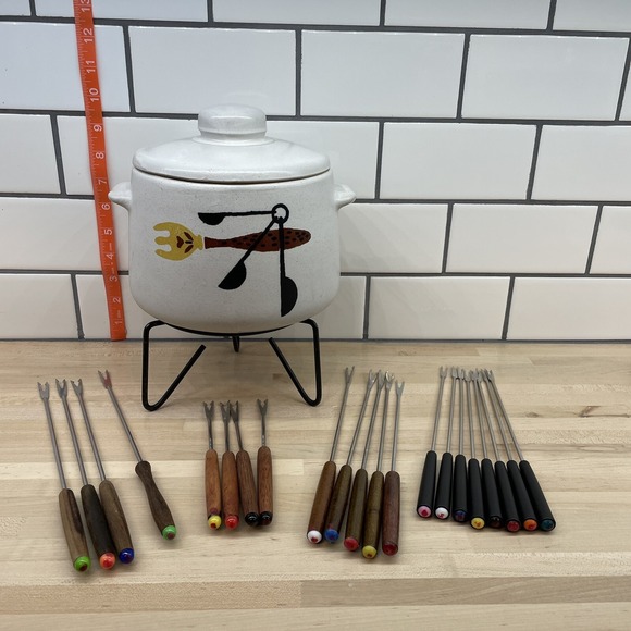 West Bend | Dining | Vintage Fondue Pot Set West Bend Stoneware Bean ...
